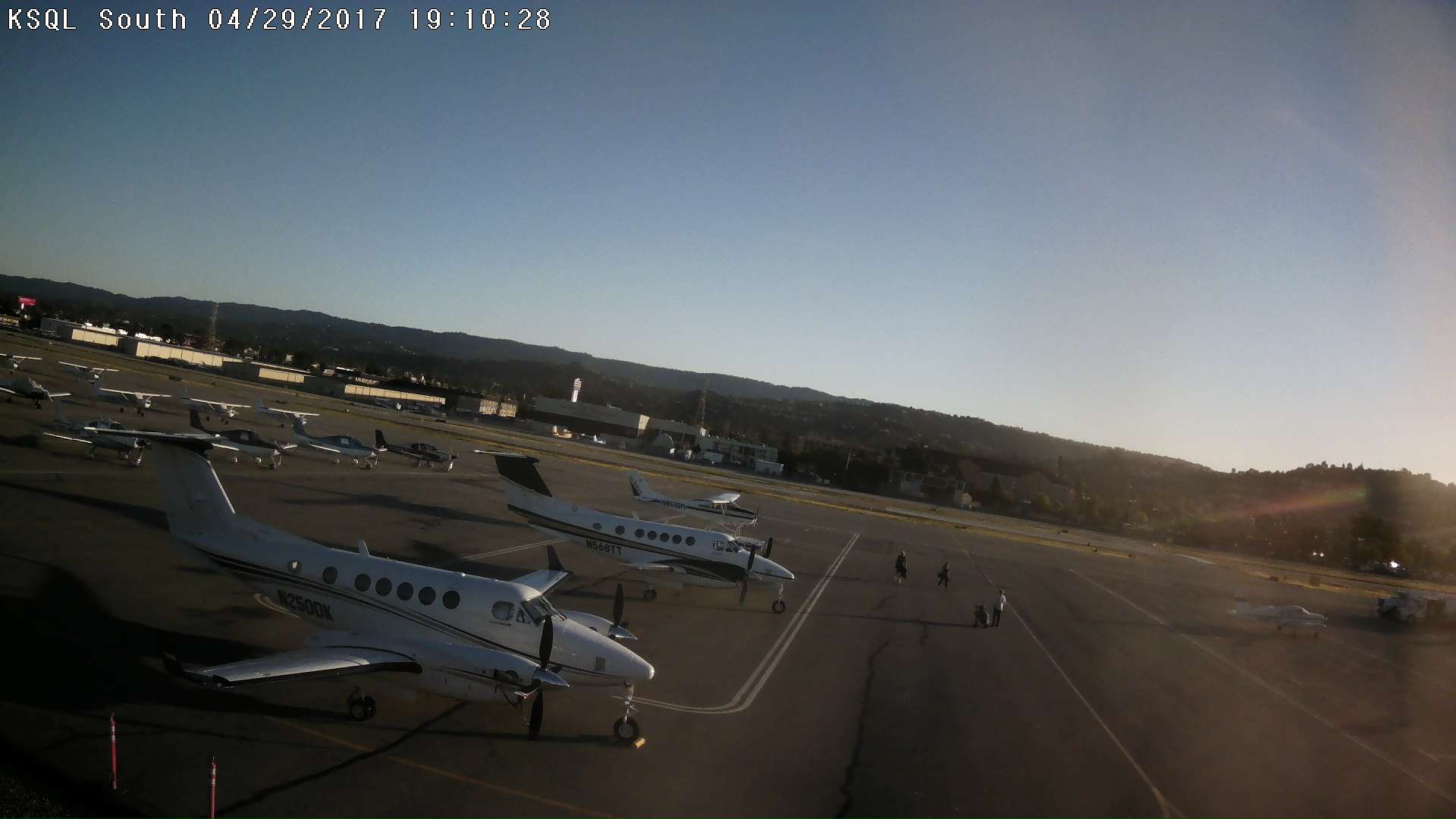 Live Webcams - San Carlos Airport Association